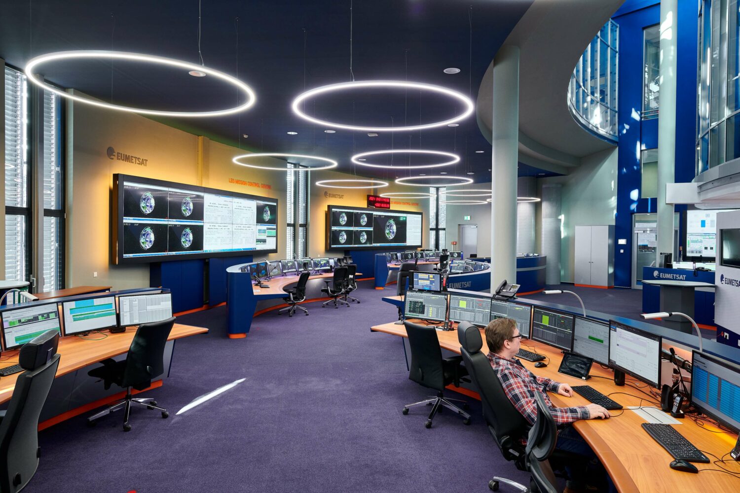 LEO Mission Control Center - The AVard 2022 Winner Best Control Room ...
